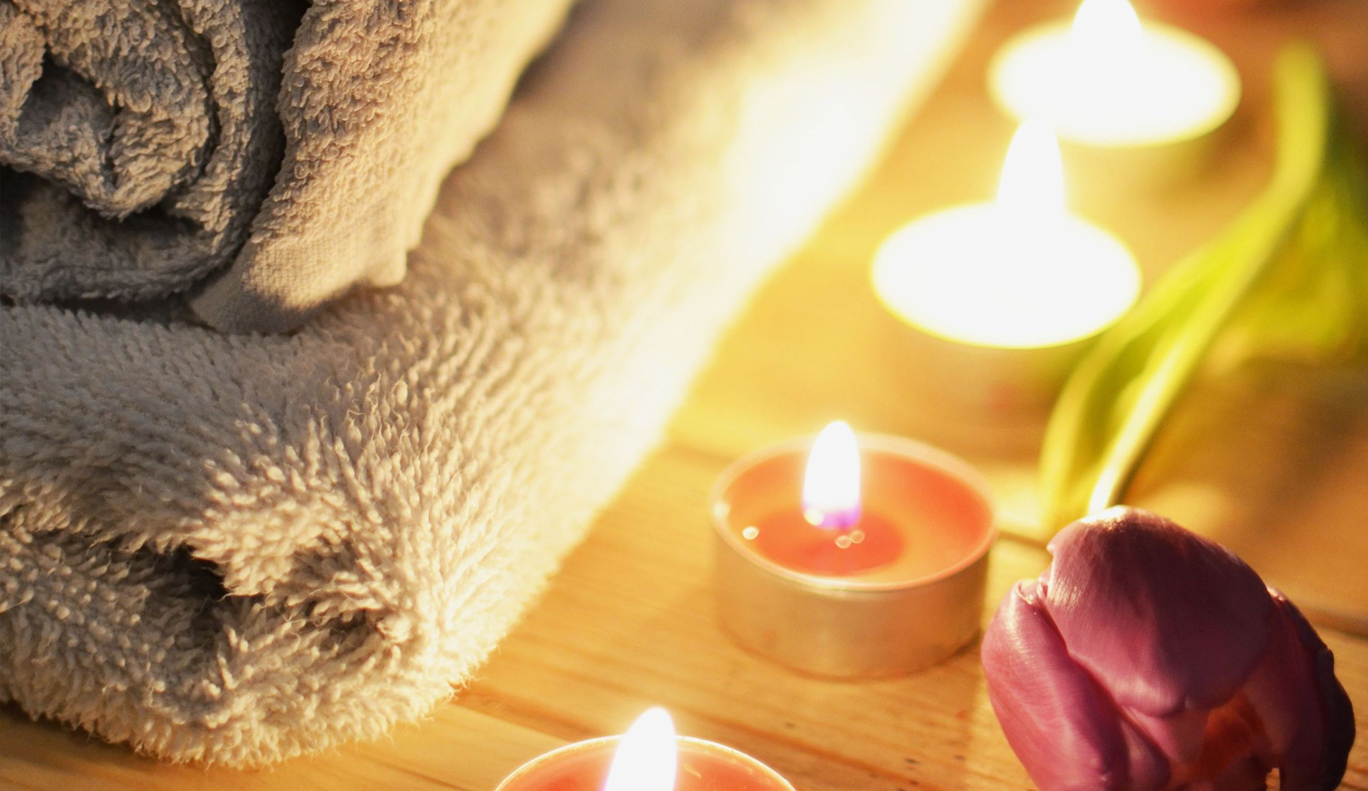 Deep Tissue Massage In Grant Road | Best Deep Tissue Massage Spa In Mumbai